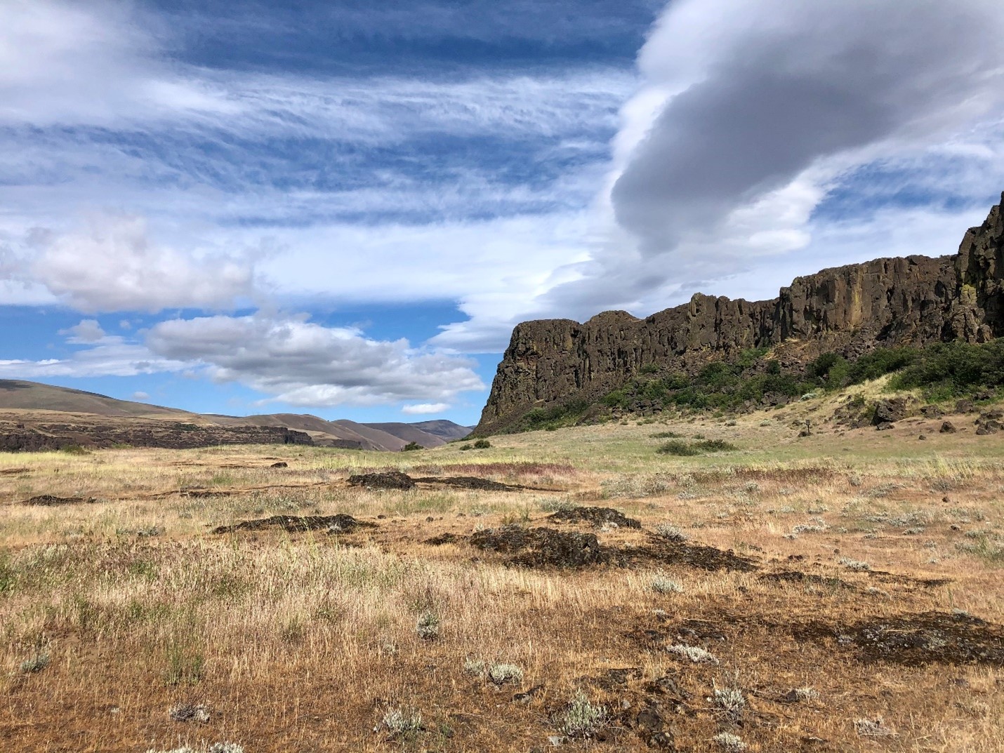 Day Hikes at Columbia Hills Historical State Park – Washington State ...