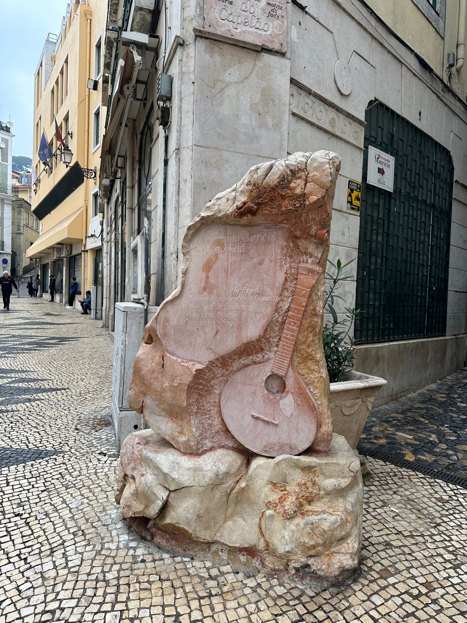 Iconic Lisbon: Music, Monuments and Meals – Parks and Planes